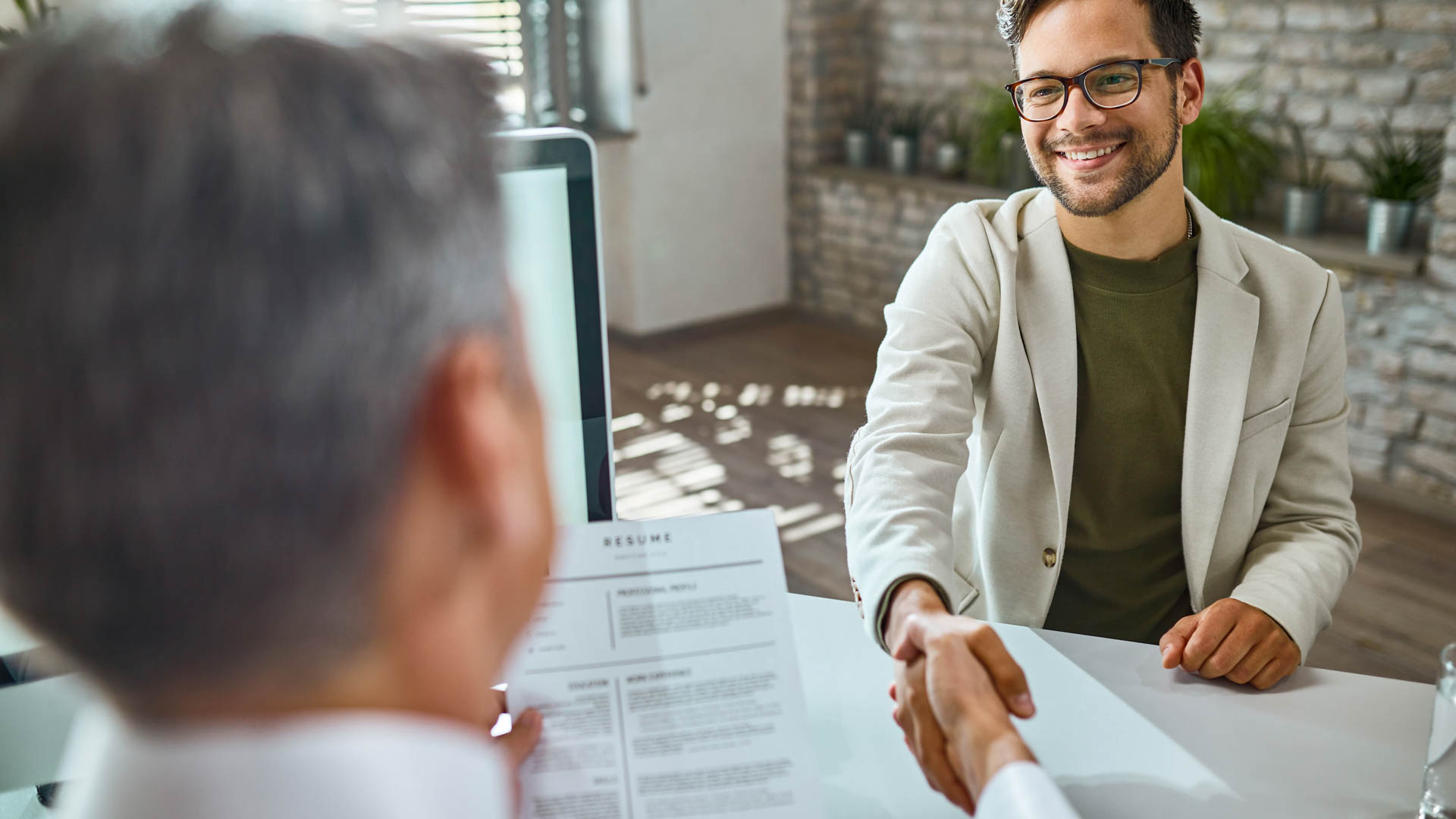 Change Your Perspective: 20 Effective Tips to Shift Your Mindset