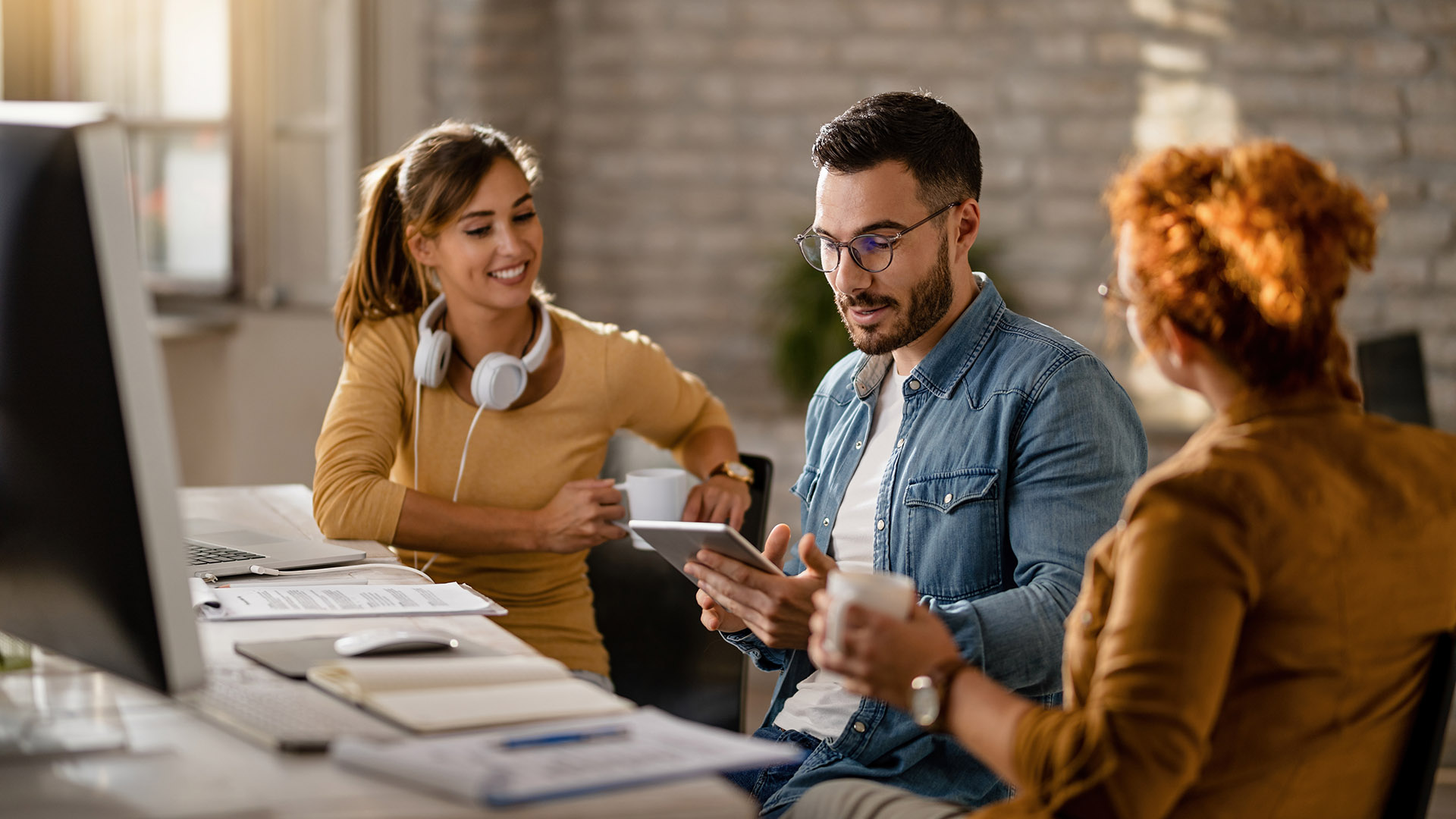 How to Answer 'What Does Leadership Mean to You?' How to Answer 'What Does Leadership Mean to You?'